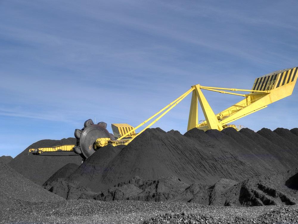 Iron Ore Shift Rocks ASX 200: BHP’s Bold Yuan Pivot Unveiled