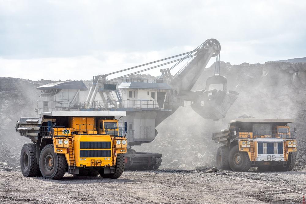 ASX Mining Stock Risks Australian Traders Should Watch