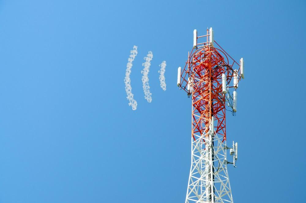Why are Comcast and Charter reshaping cable broadband US markets?