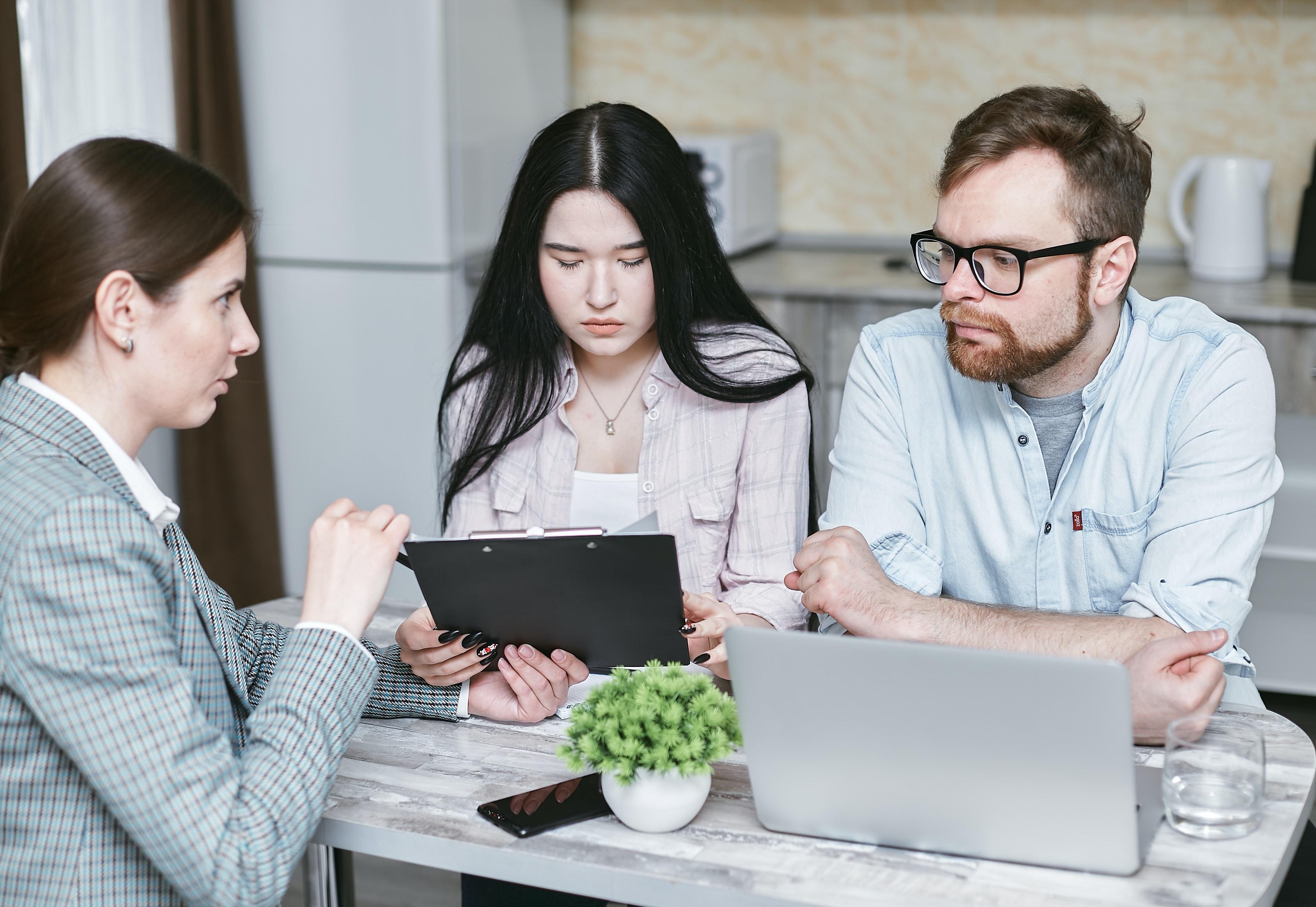 Pros and Cons of Payday Loans Direct: What You Need to Know Before ...